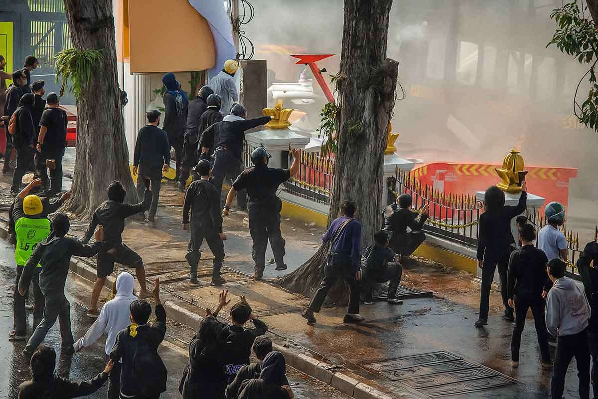 Aksi Anarkis di Jawa Timur Bikin Polri Rugi Rp124,2 Miliar, Begini ...